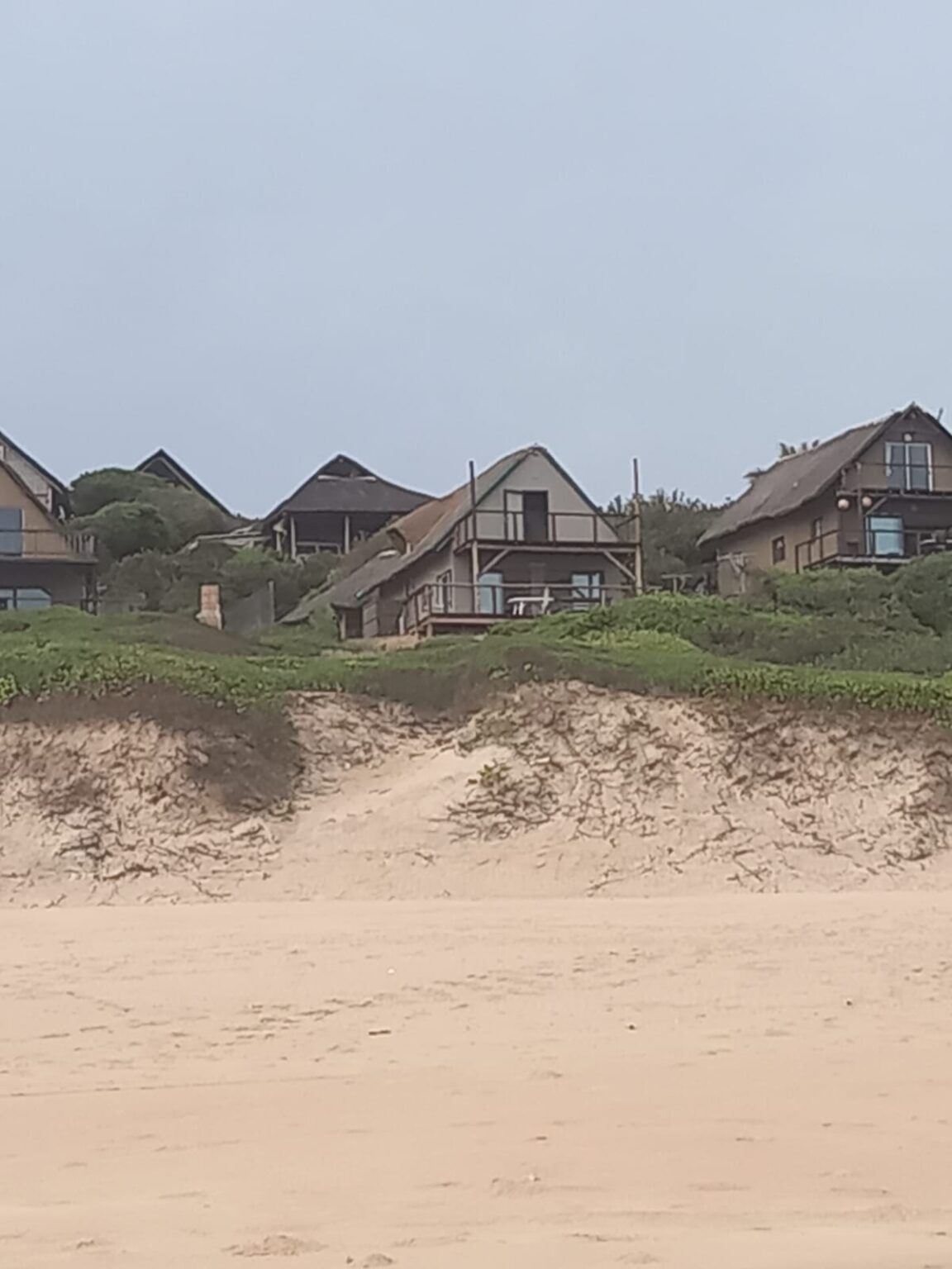 Home - Park Chidenguele Lodge